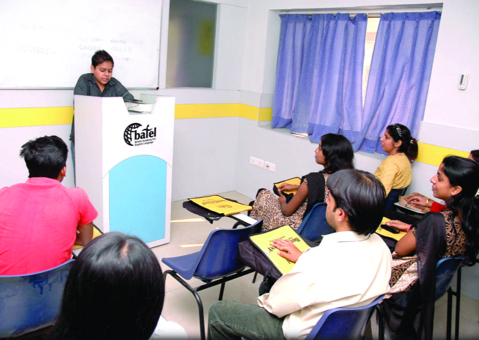 #1 English Speaking Course | Spoken English Institute in Delhi NCR, India